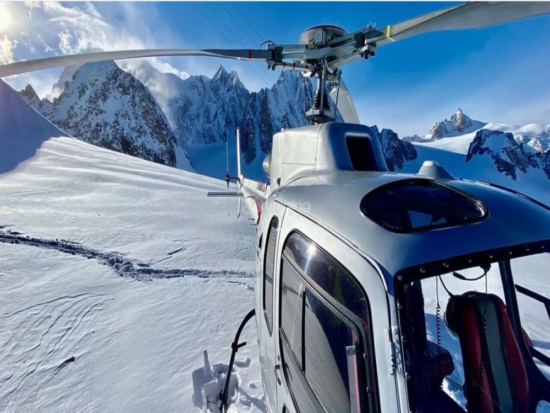 Volo in elicottero Ghiacciaio del Rutor 15 minuti da 500€ | Yumping