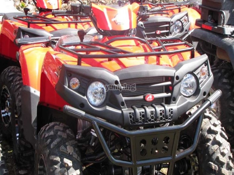 Legend in Quad, precios y reservas 2025 | Yumping